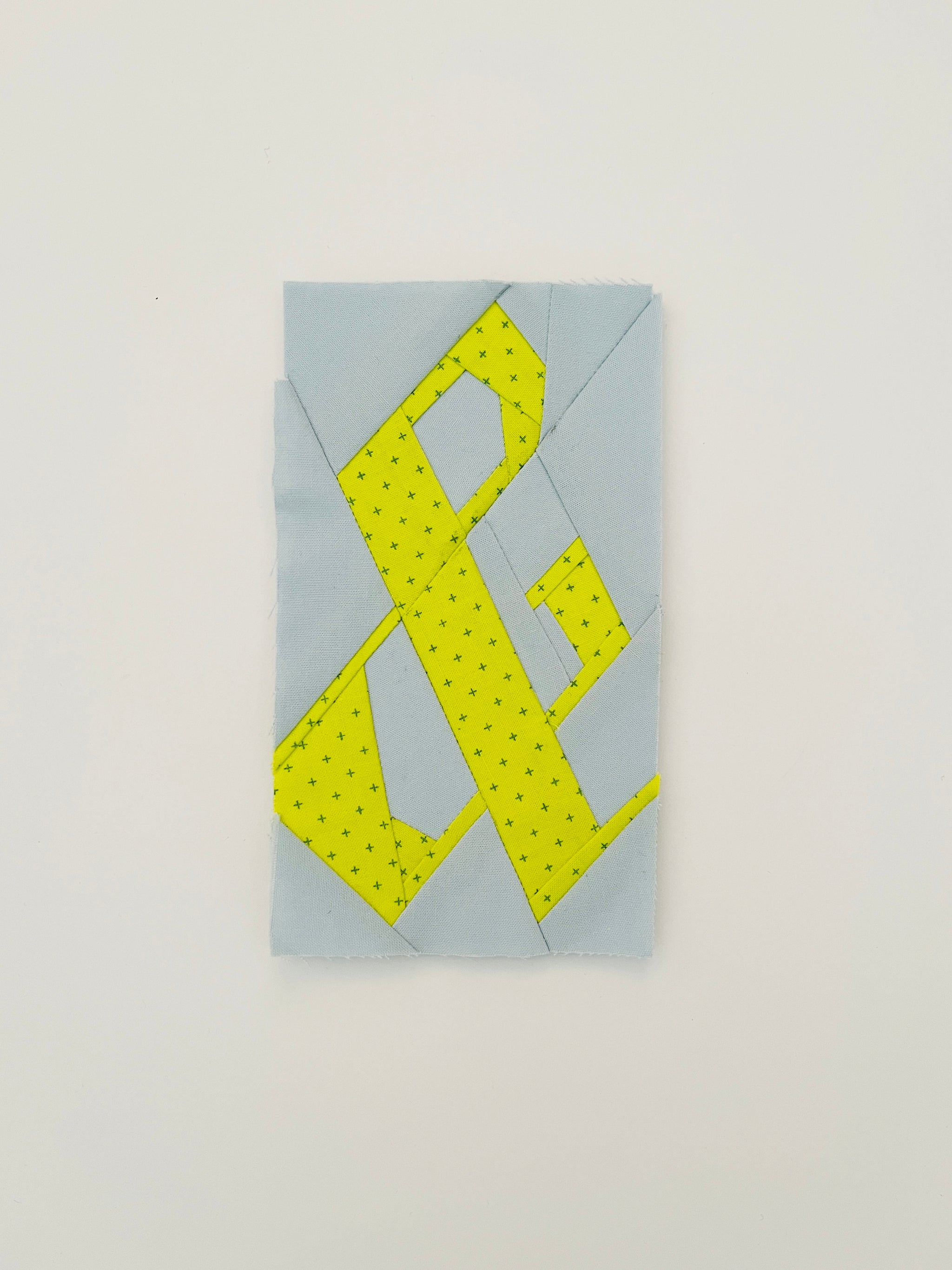 Blackletter Punctuation FPP Quilt Block Pattern - PDF – patch and dot